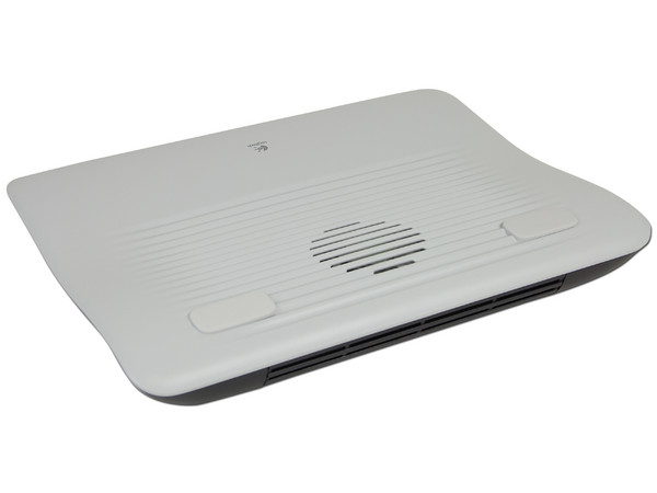 Base para Laptop Logitech Cooling Pad N120 con un Ventilador.