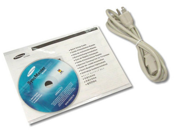 Monitor Samsung Syncmaster Dynaflat 753 de 17Pulg .20MM