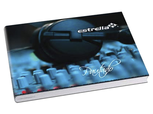 Cuaderno estrella pautado italiano, engrapado con 20 hojas.