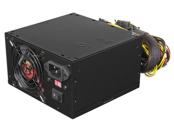 Fuente de Poder Thermaltake PurePower de 550W