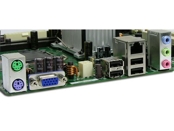 T. Madre Intel DG31PR, ChipSet Intel G31 Express, Soporta: Celeron400 ...