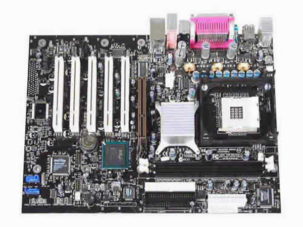 T. Madre Intel D845PEBT2, ChipSet Intel 845PE, Soporta: Pentium 4 y Celeron con 478Pins 400 ...