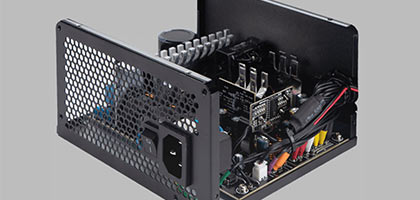 Fuente de poder InWin P65F de 650W, ATX, 80 PLUS Gold.