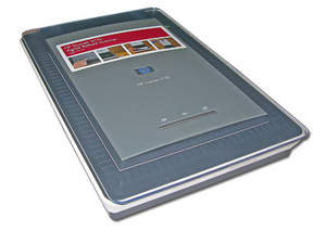 Scanner HP ScanJet 3770, 1200 x 2400 dpi, Interfase USB, 48-bits.